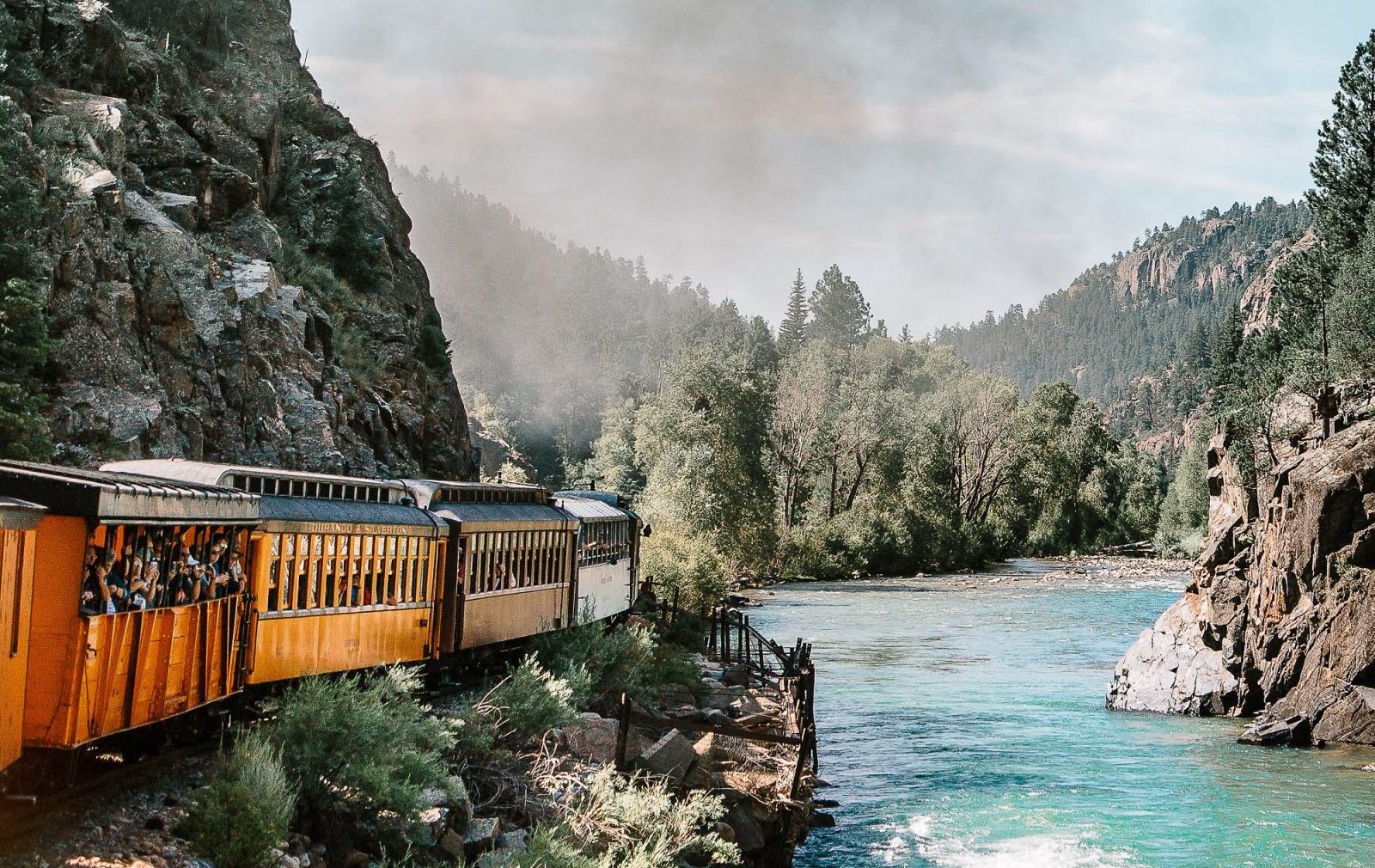 The World's Most Beautiful Train Journeys - Love The Mountains